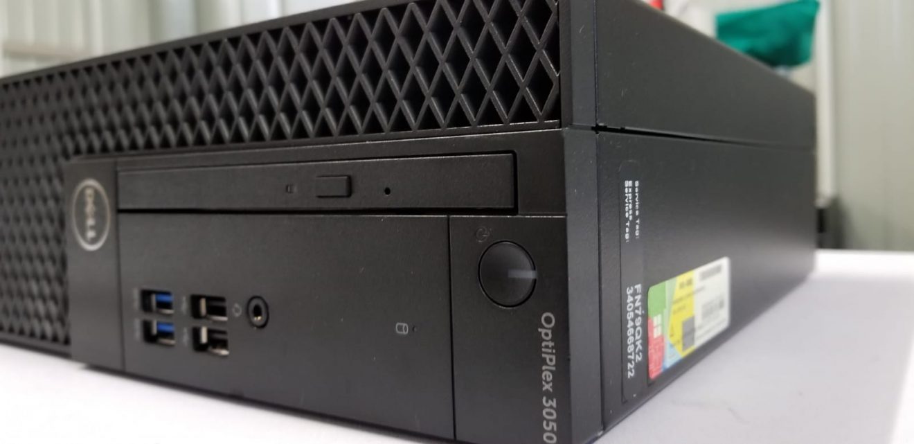 Dell Optiplex 3050 SFF 7th gen i5-7500 3.4Ghz 8GB RAM 256GB SSD Win10 in UK